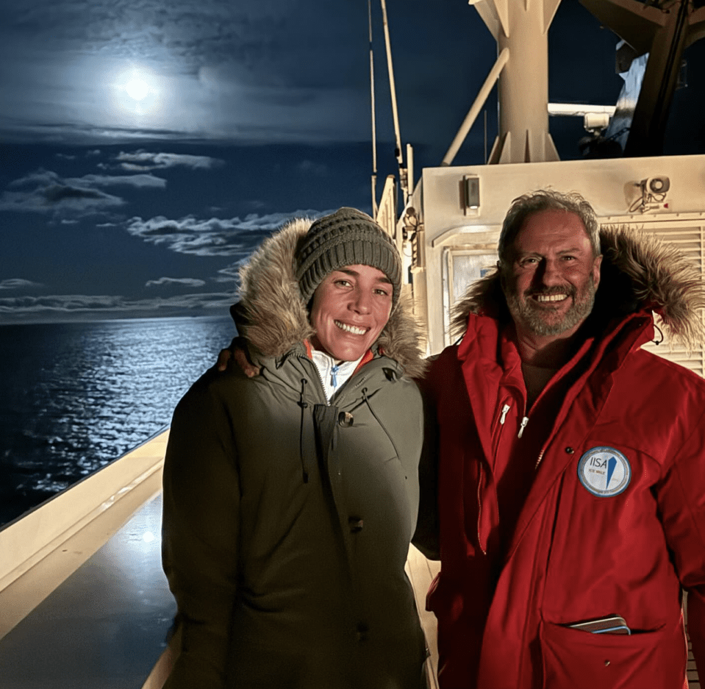 Having A Whale Of A Time In Antarctica – Daily News of Open Water Swimming